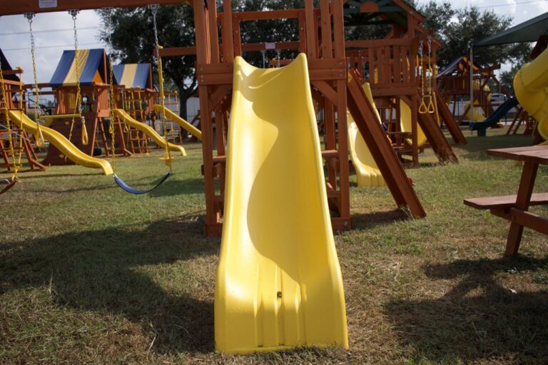 Toucan Fort Swing Set: Wooden Roof | Picnic Table | Wave Slide