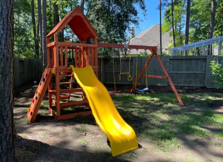 Toucan Fort Swing Set: Wooden Roof | Picnic Table | Wave Slide