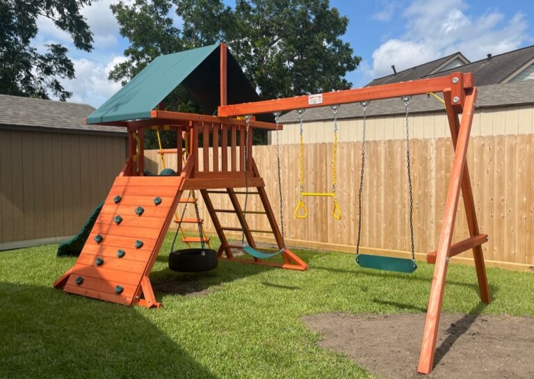 Toucan Playcenter: BYB Tarp | Yellow Wave Slide