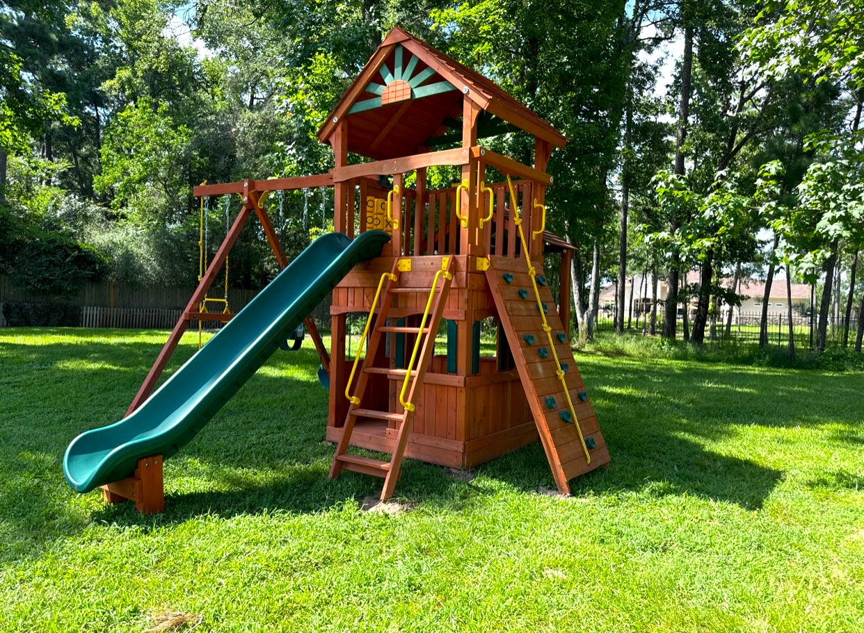 Products - Treefrogs Swingsets